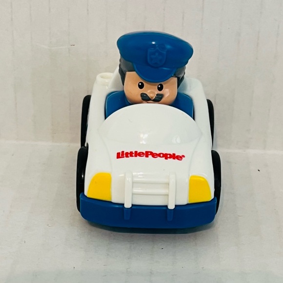 Fisher-Price | Toys | Fisher Price Little People Wheelies Police ...
